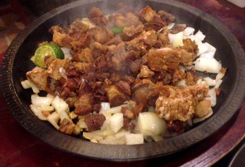 40 Must-Try Filipino Foods: How to Eat Like a Local in the Philippines ...