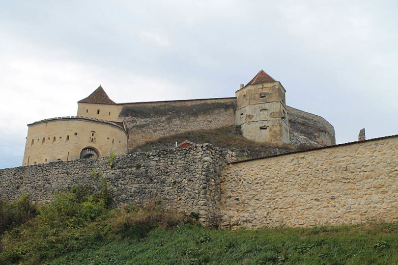12 of the Most Beautiful Forts From Around the World - Mismatched Passports